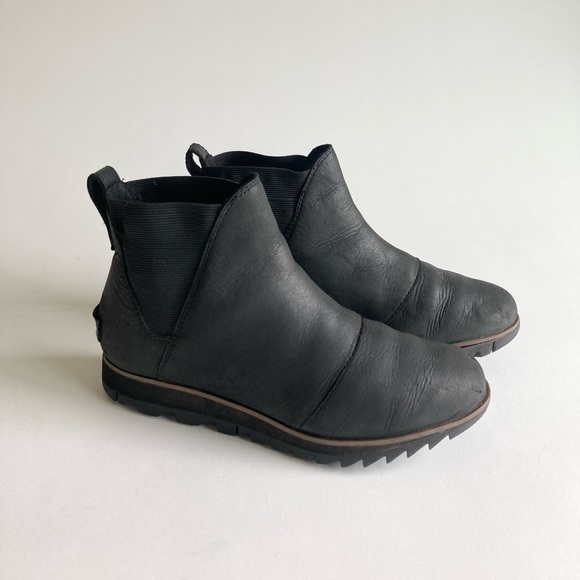 Sorel | Shoes | Sorel Black Leather Waterproof Chelsea Rubber Outsole ...